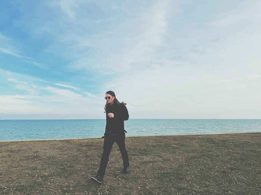 Nathaniel Paul célèbre l’authenticité avec "The Girl with No Tattoo"